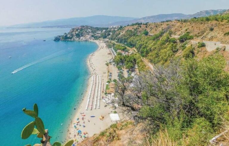 13 Most Beautiful Beaches in Calabria - Italy We Love You